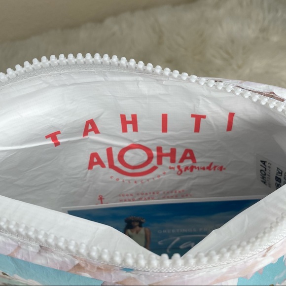 ALOHA Collection | Bags | Aloha Collection Tahiti Small Tiare Lei Pouch ...